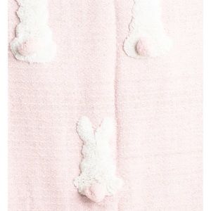 Holiday | Tufted Easter Bunny Throw Blanket From Marshalls Nwt Viral ...
